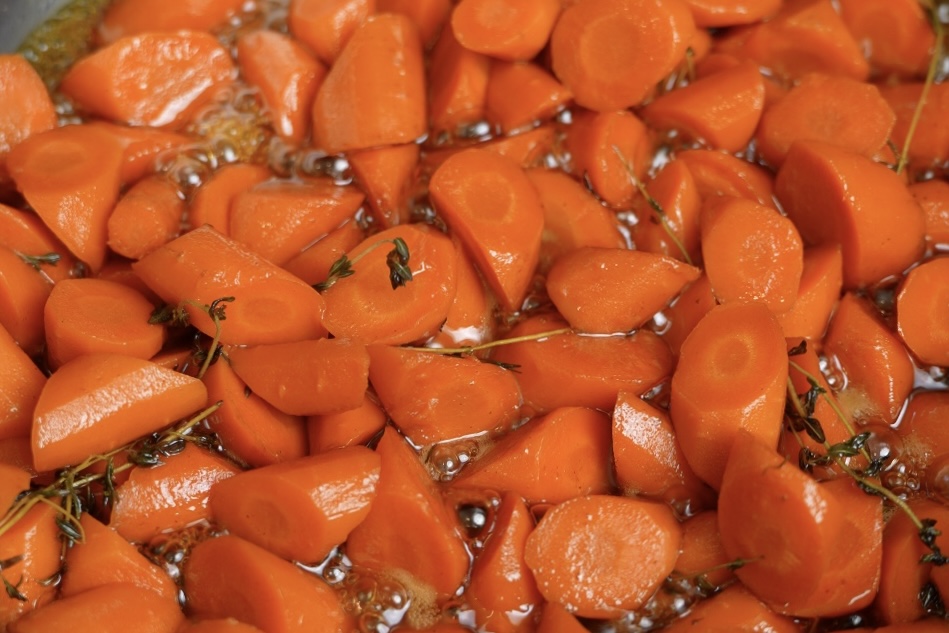 Maple Glazed Carrots - Kelly's Clean Kitchen
